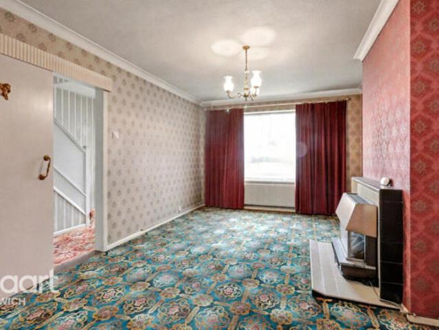 3 bedroom semi detached house for sale in Congreve Road, Ipswich, IP1