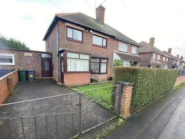 3 Bedroom Semi detached House For Sale In Conisbrough