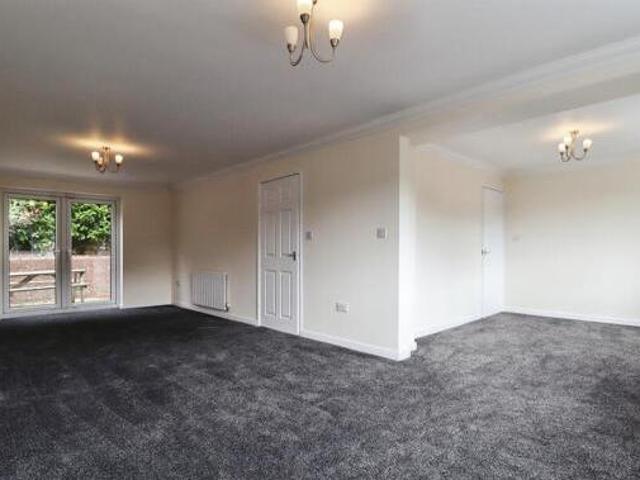 3 Bedroom Semi detached House For Sale In Conisbrough