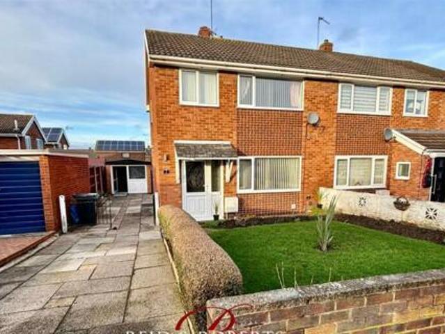 3 Bedroom Semi detached House For Sale In Connahs Quay