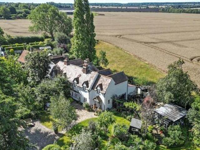 3 Bedroom Semi detached House For Sale In Cooksmill Green, Chelmsford