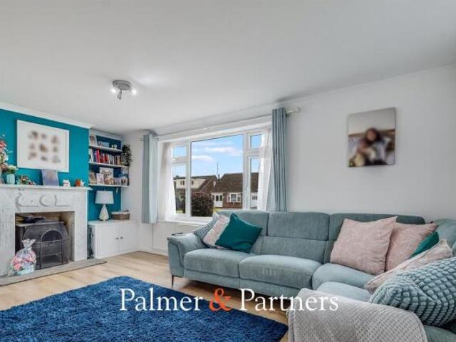 3 bedroom semi detached house for sale in Coombe Rise, Chelmsford, Essex, CM1