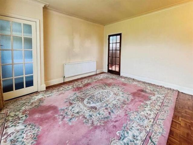 3 bedroom semi detached house for sale in Cooper lane, Bradford, BD6 3NJ, BD6
