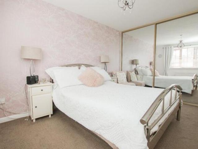3 bedroom semi detached house for sale in Coalport Close, Lincoln, LN6