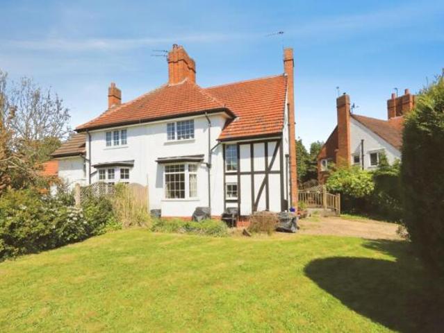 3 bedroom semi detached house for sale in Coalway Road, Wolverhampton, West Midlands, WV3