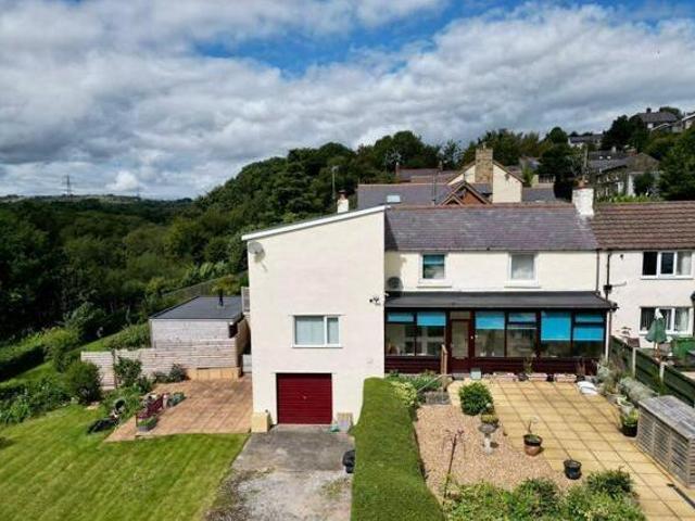 3 Bedroom Semi detached House For Sale In Coedpoeth