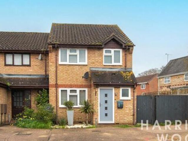 3 Bedroom Semi detached House For Sale In Colchester, Essex
