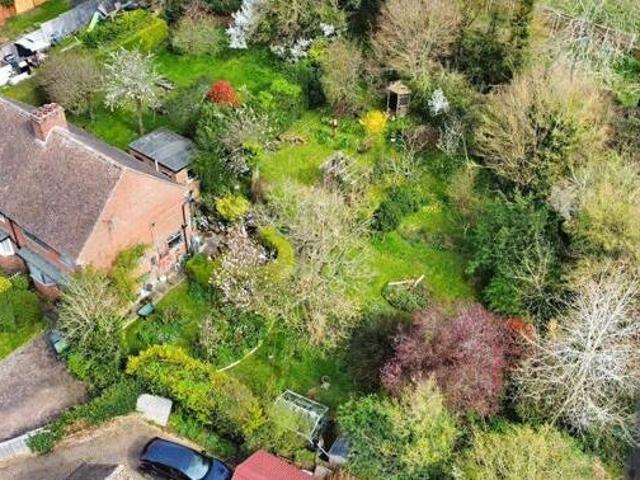 3 Bedroom Semi detached House For Sale In Cold Ash, Thatcham
