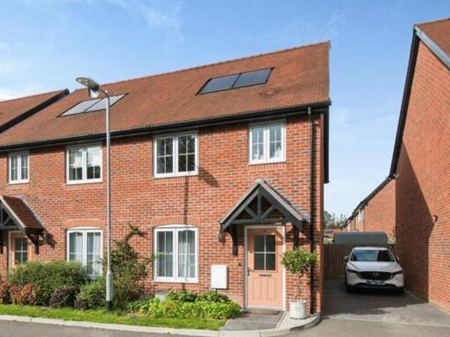 3 Bedroom Semi detached House For Sale In Colden Common