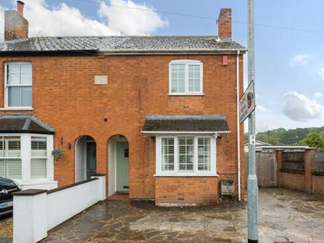 3 Bedroom Semi detached House For Sale In College Town, Sandhurst