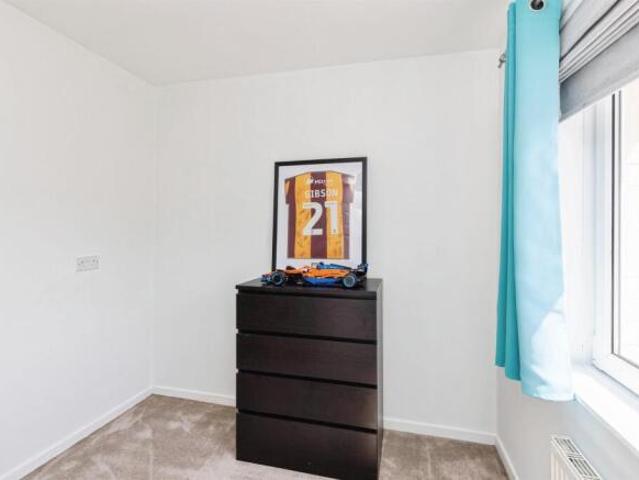 3 bedroom semi detached house for sale in Collinfield Rise, Bradford, BD6