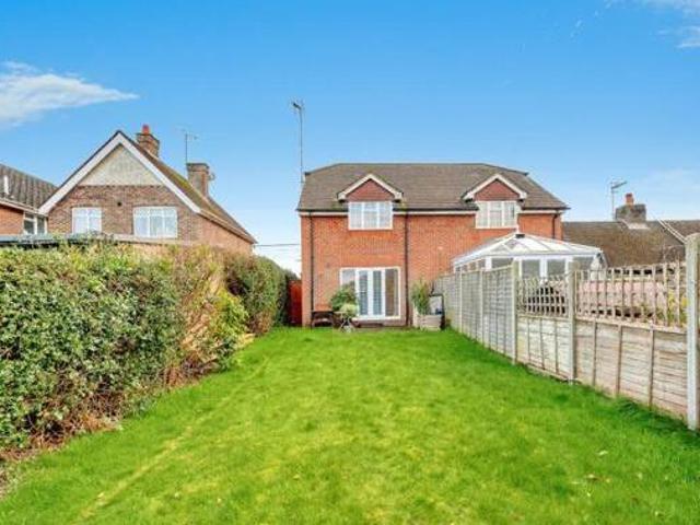 3 Bedroom Semi detached House For Sale In Copthorne