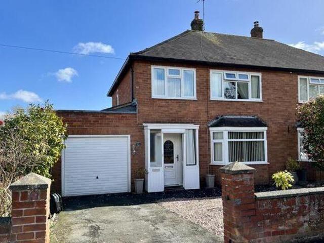 3 Bedroom Semi detached House For Sale In Copthorne, Shrewsbury