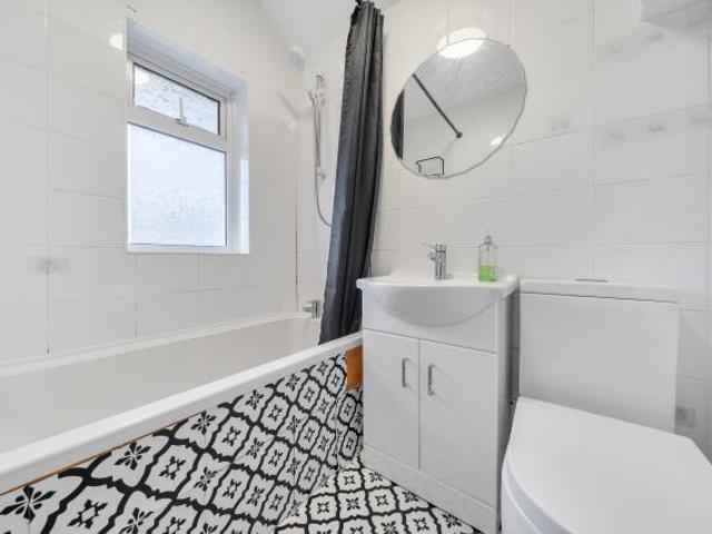 3 bedroom semi detached house for sale in Cope Close, Oxford, OX2
