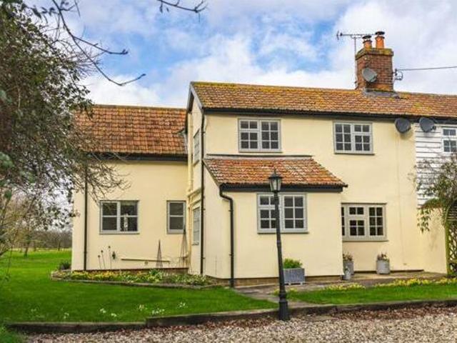3 Bedroom Semi detached House For Sale In Cornish Hall End