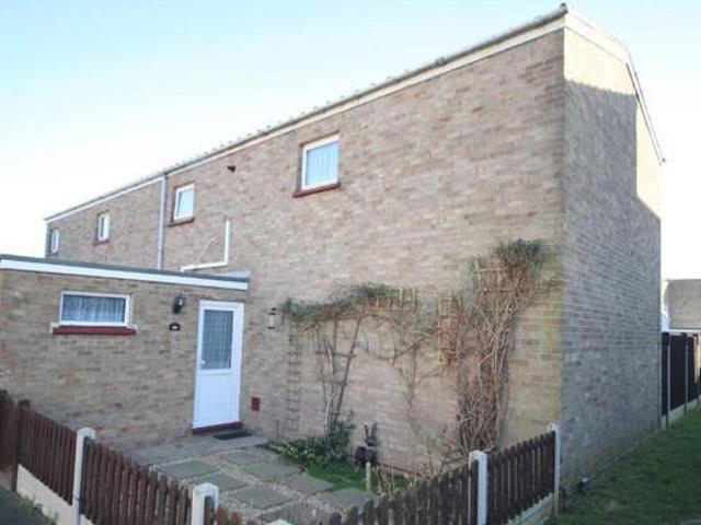 3 Bedroom Semi detached House For Sale In Corringham, Essex
