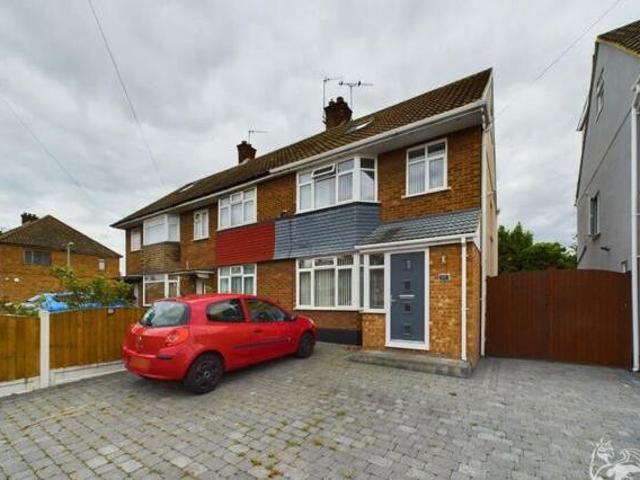 3 Bedroom Semi detached House For Sale In Corringham