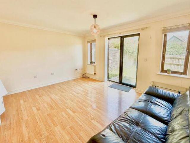 3 bedroom semi detached house for sale in Corris Court, Broughton, MK10