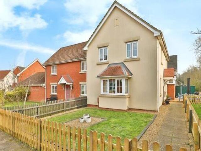 3 Bedroom Semi detached House For Sale In Costessey