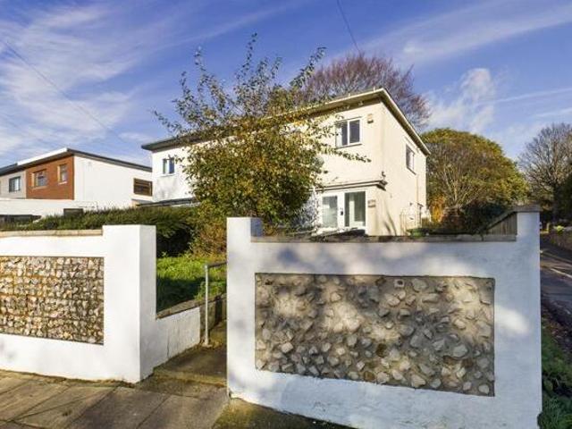 3 Bedroom Semi detached House For Sale In Cosham, Portsmouth