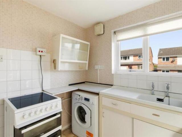 3 bedroom semi detached house for sale in Cotterills Close, Whitnash, Leamington Spa, CV31