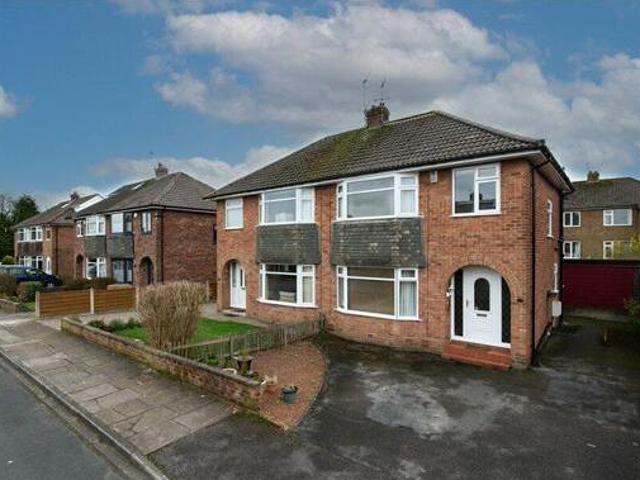 3 Bedroom Semi detached House For Sale In Cottingley, West Yorkshire