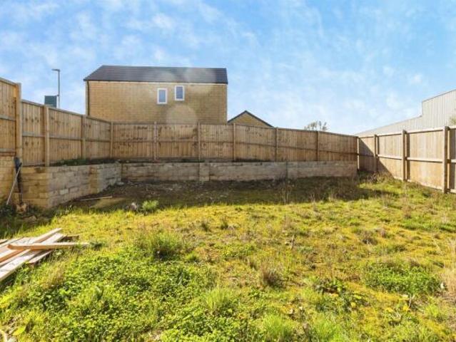3 bedroom semi detached house for sale in Cotton Mill Lane, Bradford, BD7