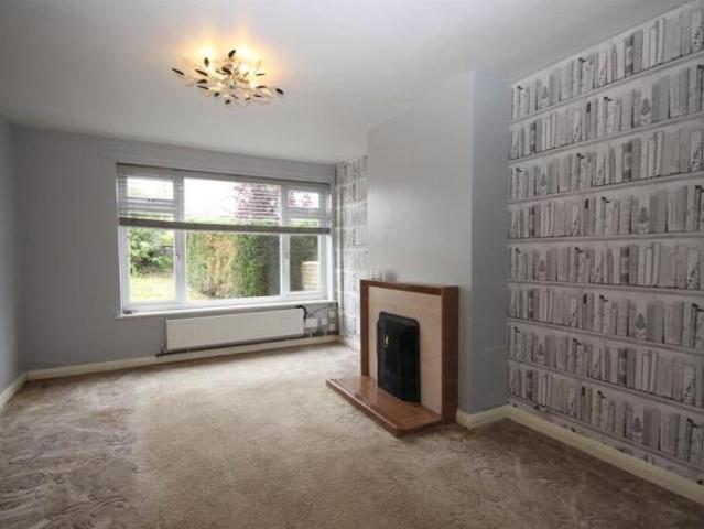 3 bedroom semi detached house for sale in Cotswold Close, Bedford, MK41