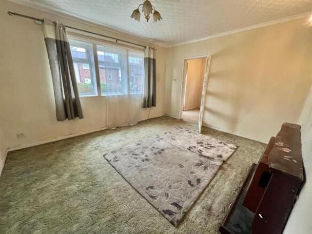3 bedroom semi detached house for sale in Coule Royd, Huddersfield, HD5