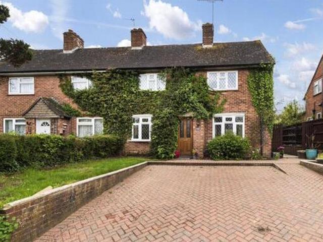 3 Bedroom Semi detached House For Sale In Cowden, Kent