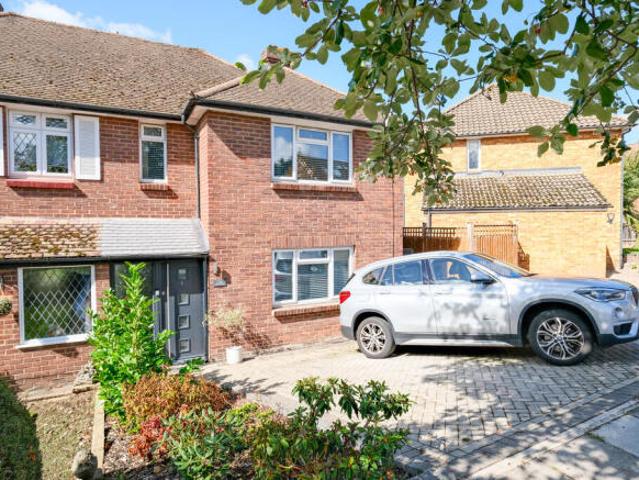 3 bedroom semi detached house for sale in Cloonmore Avenue, Orpington, BR6