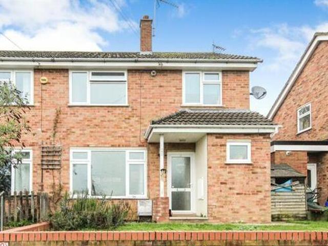 3 Bedroom Semi detached House For Sale In Clophill, Bedfordshire