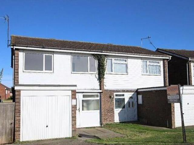 3 Bedroom Semi detached House For Sale In Clacton On Sea