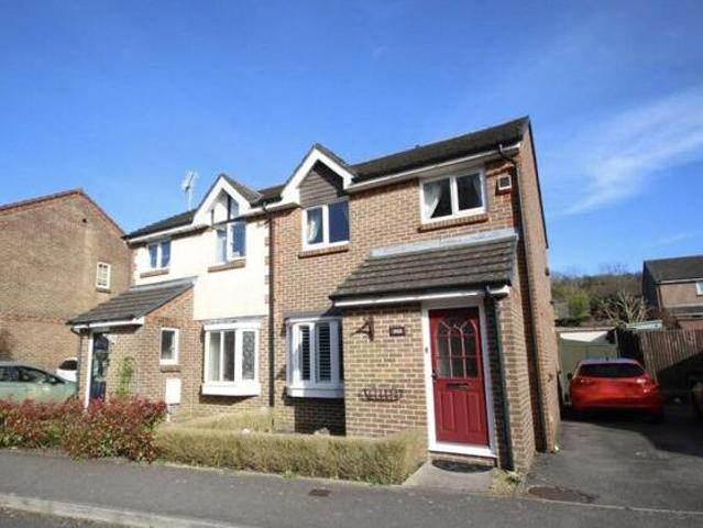 3 Bedroom Semi detached House For Sale In Clanfield