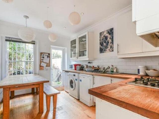 3 Bedroom Semi detached House For Sale In Clapham Old Town, London
