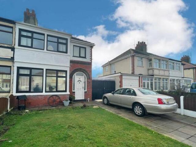 3 Bedroom Semi detached House For Sale In Cleveleys