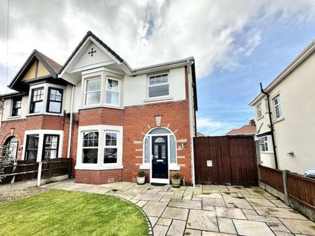 3 Bedroom Semi detached House For Sale In Cleveleys