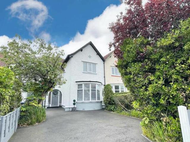 3 Bedroom Semi detached House For Sale In Cleveleys