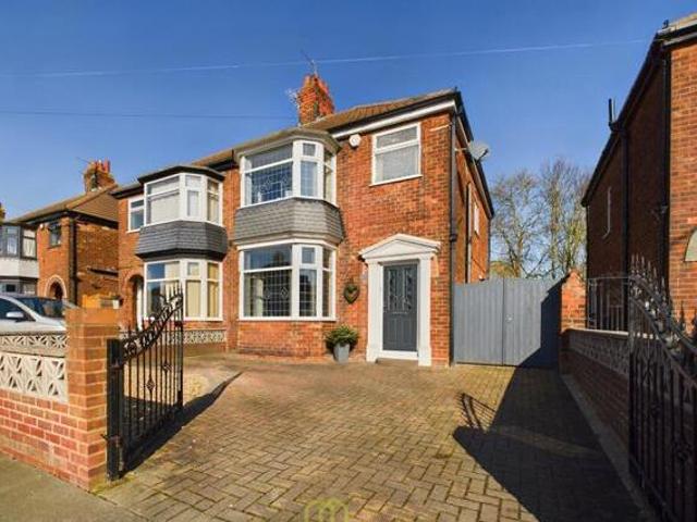 3 Bedroom Semi detached House For Sale In Cleethorpes