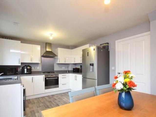 3 Bedroom Semi detached House For Sale In Clitheroe, Lancashire