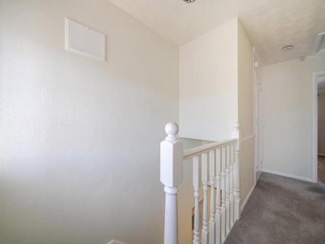 3 bedroom semi detached house for sale in Clifford Crescent, Luton, LU4