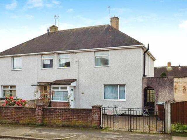 3 Bedroom Semi detached House For Sale In Clifton, Nottingham