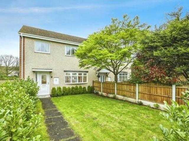 3 Bedroom Semi detached House For Sale In Clifton, Nottingham
