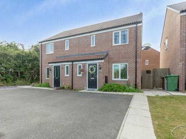 3 Bedroom Semi detached House For Sale In Clipstone Village