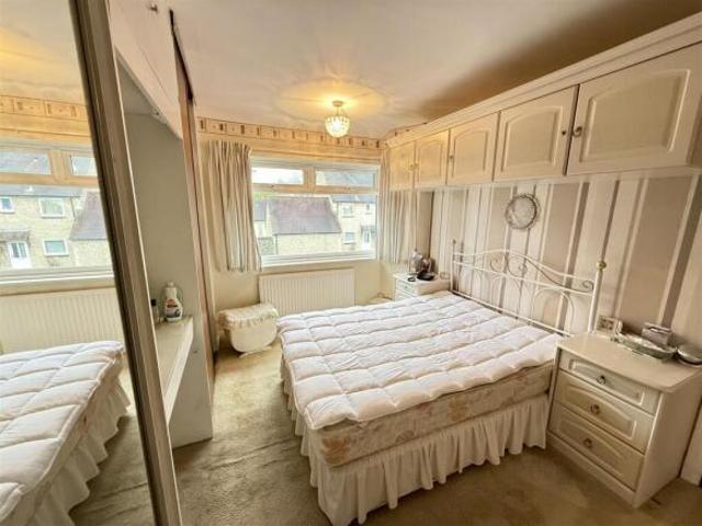 3 bedroom semi detached house for sale in Crowell Road, Oxford, OX4