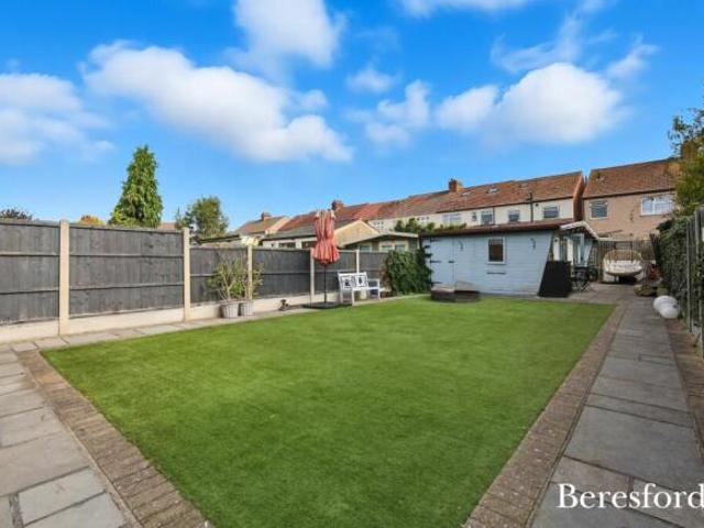 3 bedroom semi detached house for sale in Crowlands Avenue, Romford, RM7