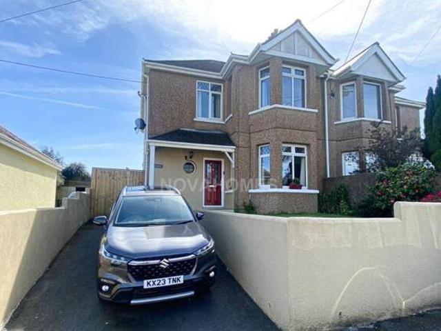 3 Bedroom Semi detached House For Sale In Crownhill