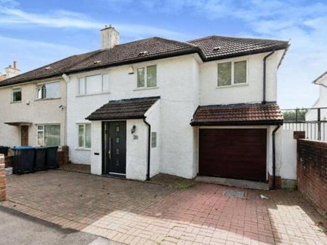 3 Bedroom Semi detached House For Sale In Croydon