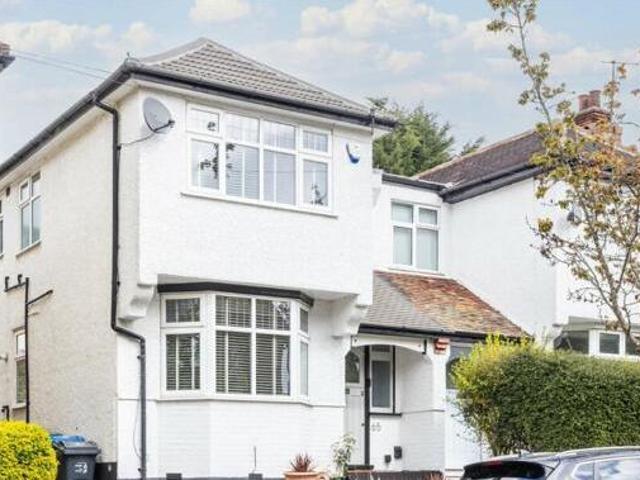 3 Bedroom Semi detached House For Sale In Croydon