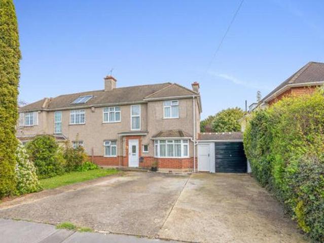 3 Bedroom Semi detached House For Sale In Croydon